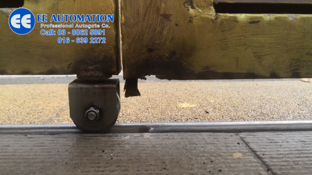 Auto Gate Rollers Repair And Replace Specialist - EEAutomation